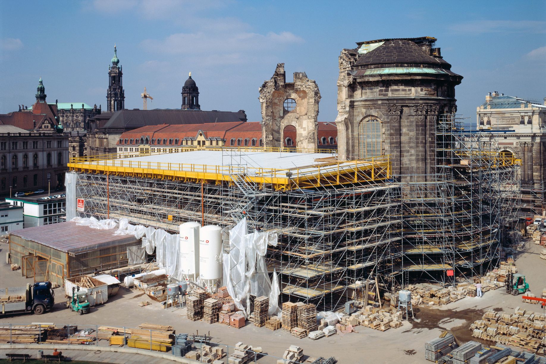 Reconstruction of the Frauenkirche Dresden